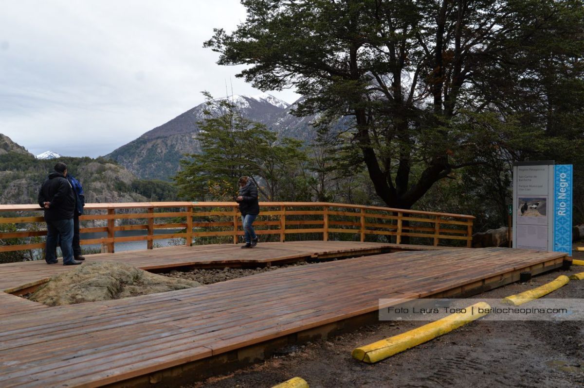 Se inauguró el mirador de Bahía López construído con fondos de la ...